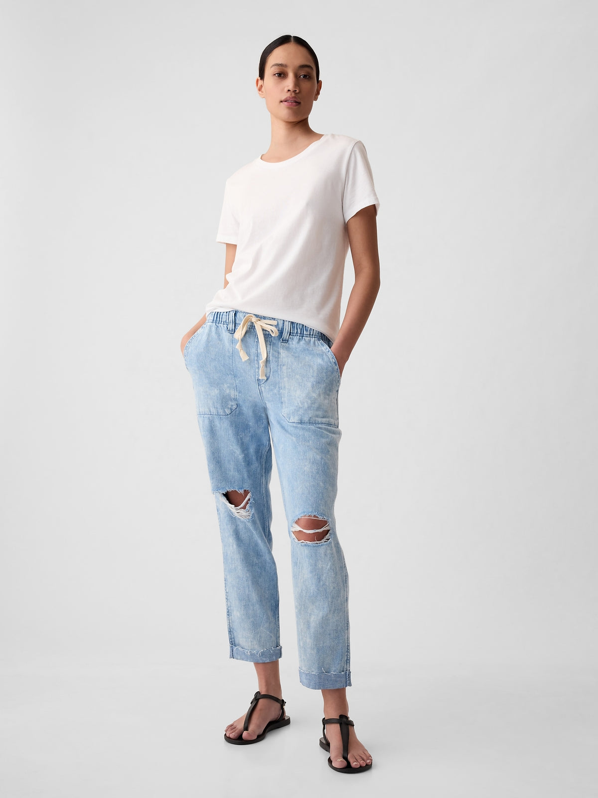 Mid Rise Easy Denim Utility Jeans — GAP (International)